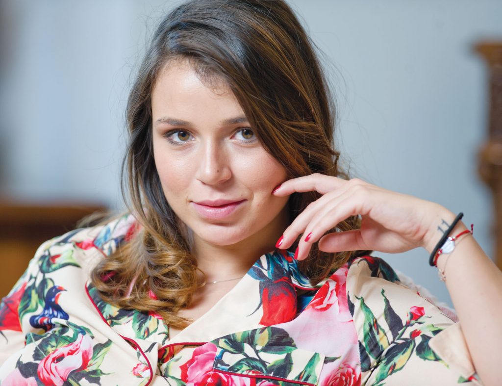 Tinerii schimbă lumea – Ioana Burcea despre marketing, neuromarketing ...