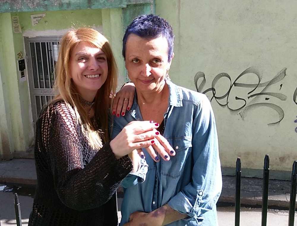 Simona Catrina, prietena și colega noastră, a plecat, astăzi, dintre ...