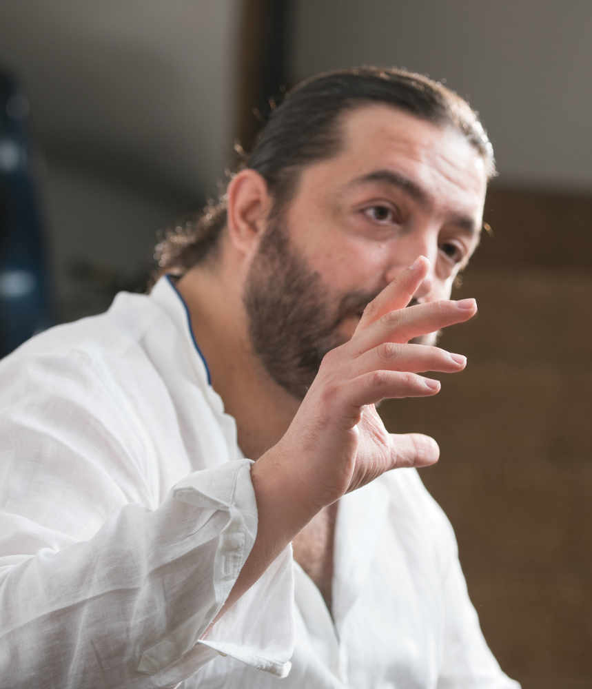 Adrian Naidin: Iubirea nu aduce durere – Marea Dragoste