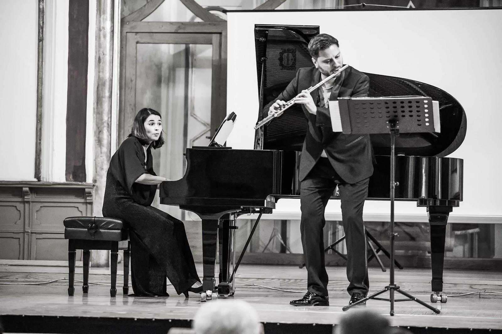 Pianista Mara Dobrescu și flautistul Matei Ioachimescu – recital cameral în cadrul Seriei ...